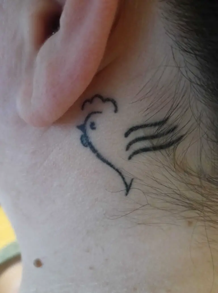 16 Creative and Loveable Chicken Tattoo Ideas That You Don’t Wanna Miss ...